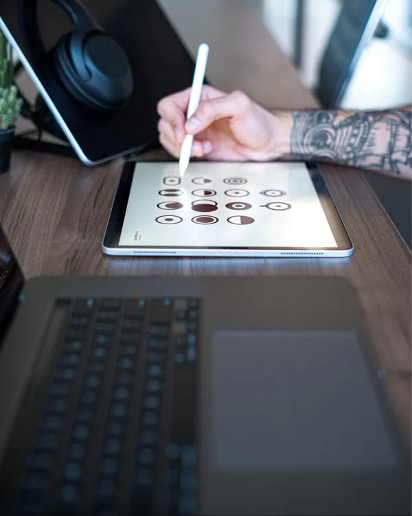 Logo & Branding Design | FittDesign